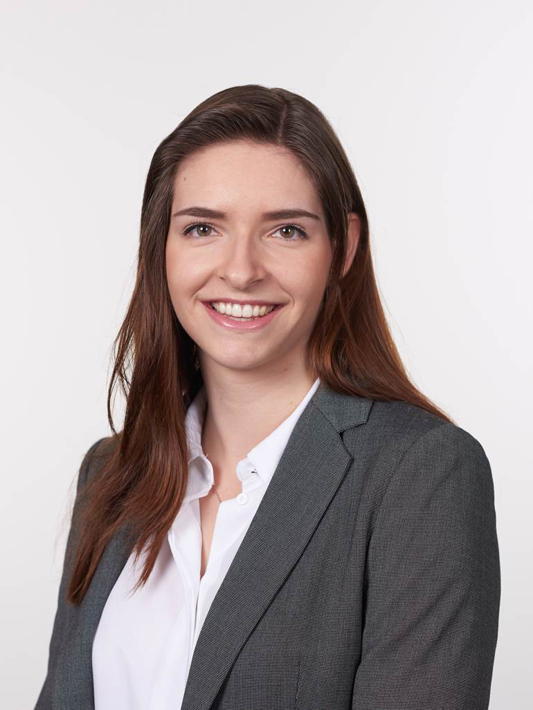 PRIVERA AG - Erstbezug